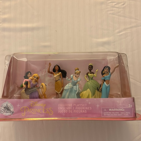 Disney | Toys | Disney Pink And Yellow Princess Action Figures Playset ...